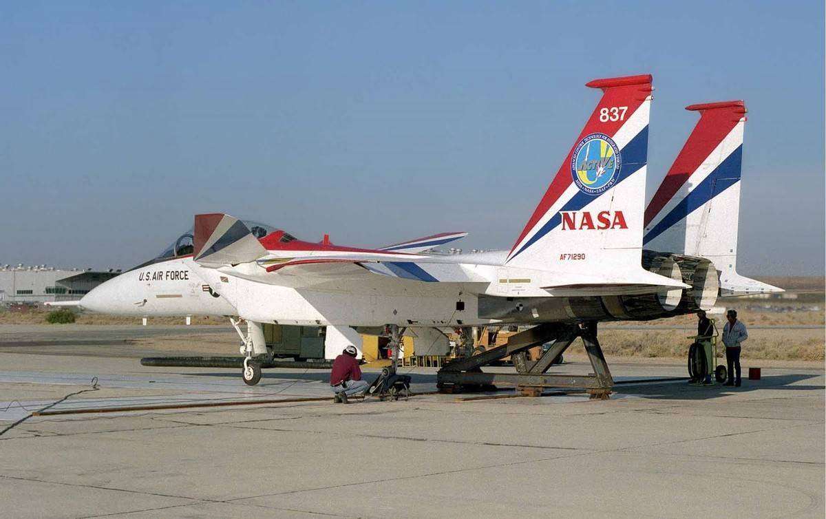 航空史研究：带鸭翼和矢量喷口的鹰式麦道F-15 STOL/MTD_【快资讯】